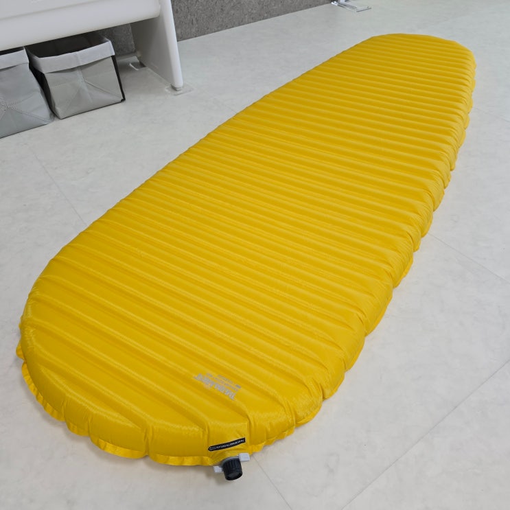 백패킹 매트의 정석 [써머레스트 지라이트솔 & 써머레스트 엑스라이트 with 티니펌프 2X] : 네이버 블로그