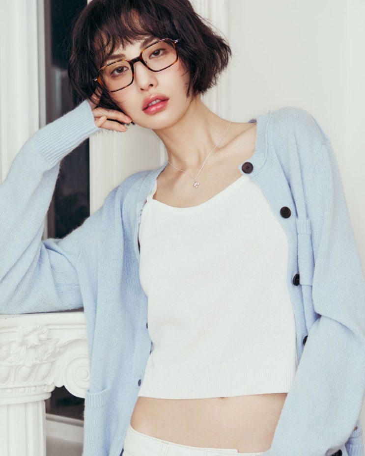 홍대 카린 나나 안경 아르노S ARNO_S 각진 뿔테 안경 아티스 안경원 : 네이버 블로그