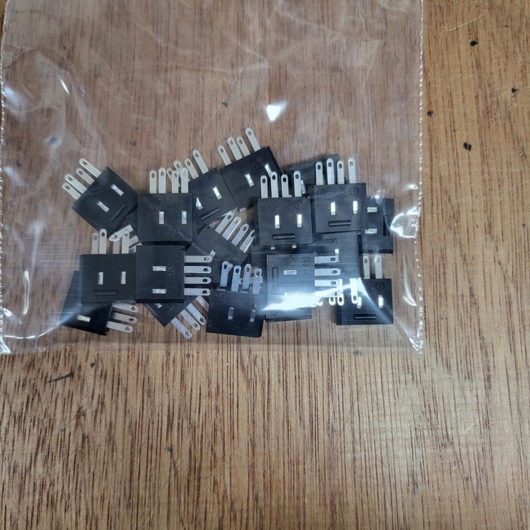 [OMRON] 옴론 커넥터 EE-1001/포토센서 EE-SX673 : 네이버 블로그