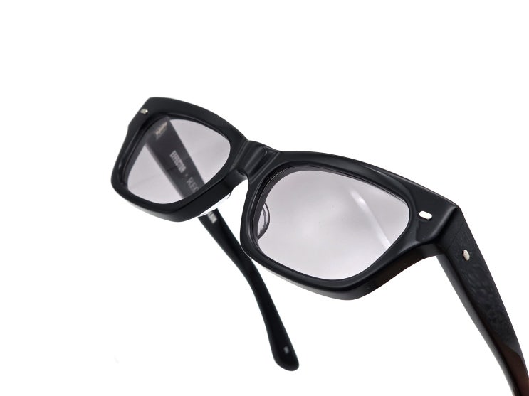 EFFECTOR x RECTO - BESSETTE, ALAIN (대구 이펙터 x 렉토 - 베세트, 알라인) 입고소식!! - 대구 동성로 킴스안경원 : 네이버 블로그