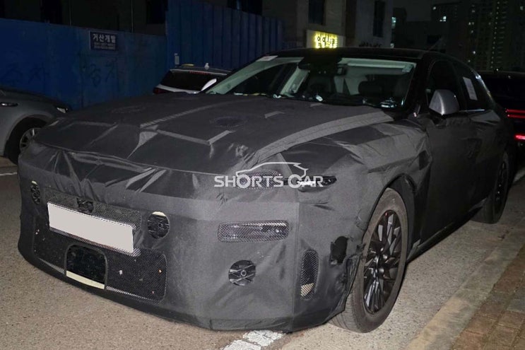 "헤드램프 디자인 확 바뀝니다" 현대차, 그랜저 페이스리프트(GN7) 테스트카 최초 포착! : 네이버 블로그