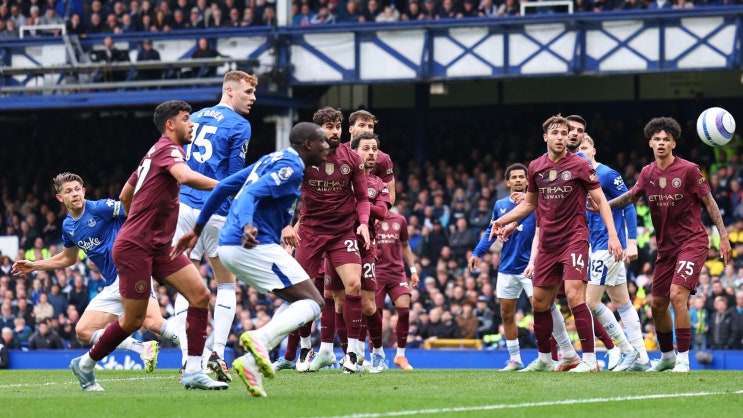 [2024/25 PL 33R] 에버튼 0-2 맨시티 ; 타코스키 부상 아쉬웠던 에버튼, 맨시티에 영패 .. PL 잔류는 확정 : 네이버 블로그