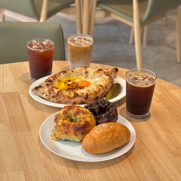 내싸랑. 인덕원 대형 베이커리 카페 '헤이도우(HEY DOUGH)' +추천 빵 : 네이버 블로그