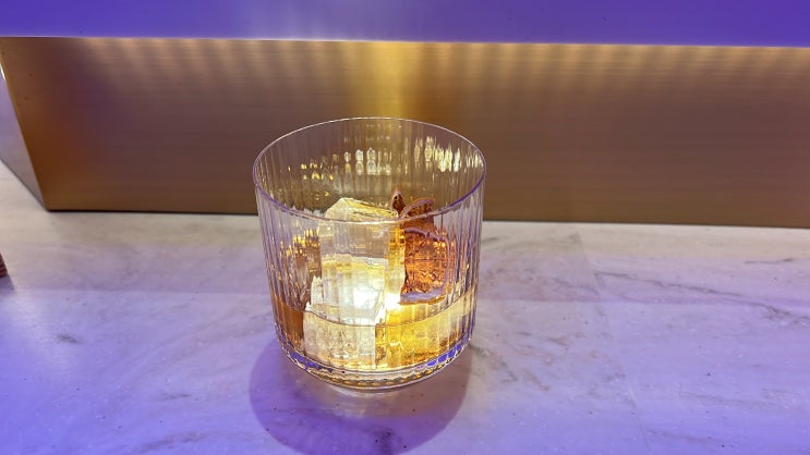 스코트랜드 에든버러 여행🏴󠁧󠁢󠁳󠁣󠁴󠁿 조니워커 위스키 투어 후기 : 네이버 블로그