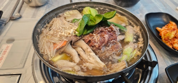 완주 삼례 맛집 넓은 공간의 룸이 있는 우미가정육식당 한우불고기전골 점심식사 : 네이버 블로그