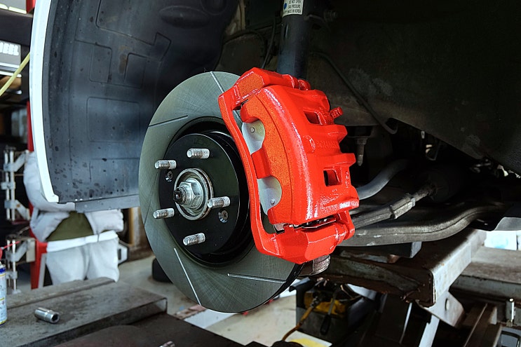 [기아 K5] 최고의 가성비로 여전히 인기를 누리고 있는 브레이크 튜닝은 바로 XG2P KIT !! 휠스핀에서 인터넷 가격에 작업하자구~ : 네이버 블로그