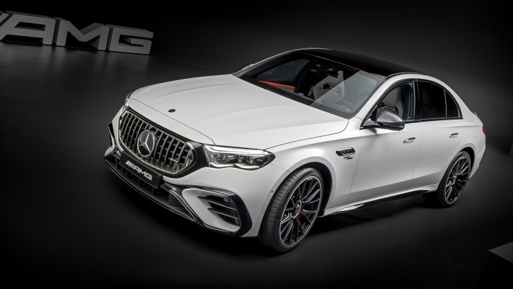 "E클래스의 끝판왕!" 벤츠 AMG E53, 585마력 괴물 하이브리드 : 네이버 블로그