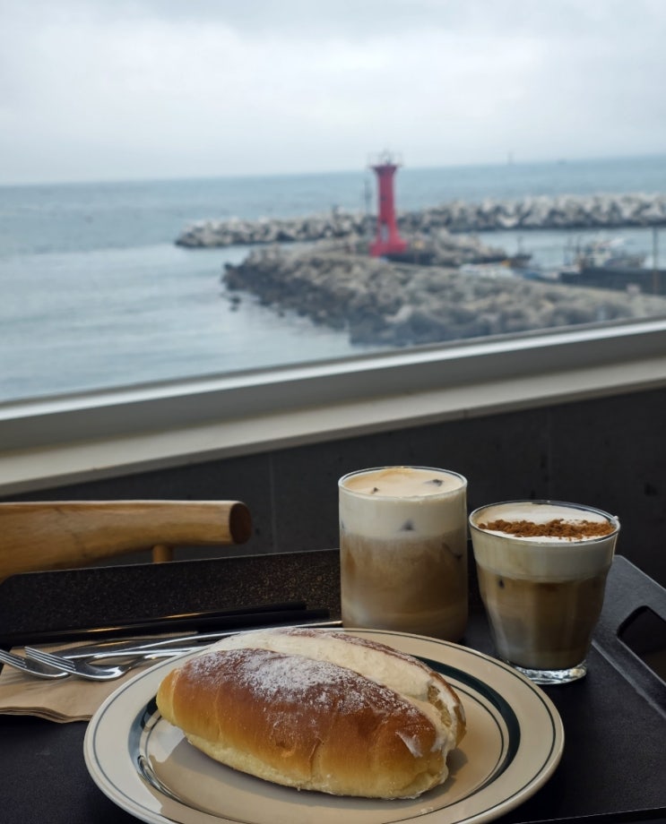 기장 공극샌드커피-오션뷰 대형카페/오디너리레시피(별관) : 네이버 블로그