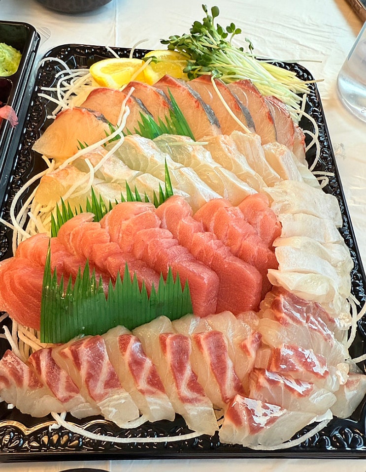 서울 회 맛집 노량진수산시장 노량진 횟집 '손선장' 해수숙성으로 감칠맛 터지는 해수숙성시그니처모듬회 먹고왔어요 : 네이버 블로그