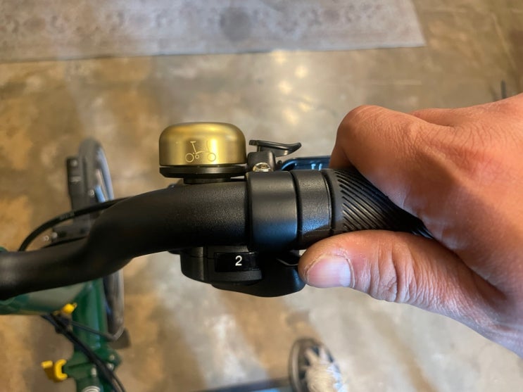 Brompton Integrated Bell / 브롬톤 신형 벨블랙 / 황동 : 네이버 블로그