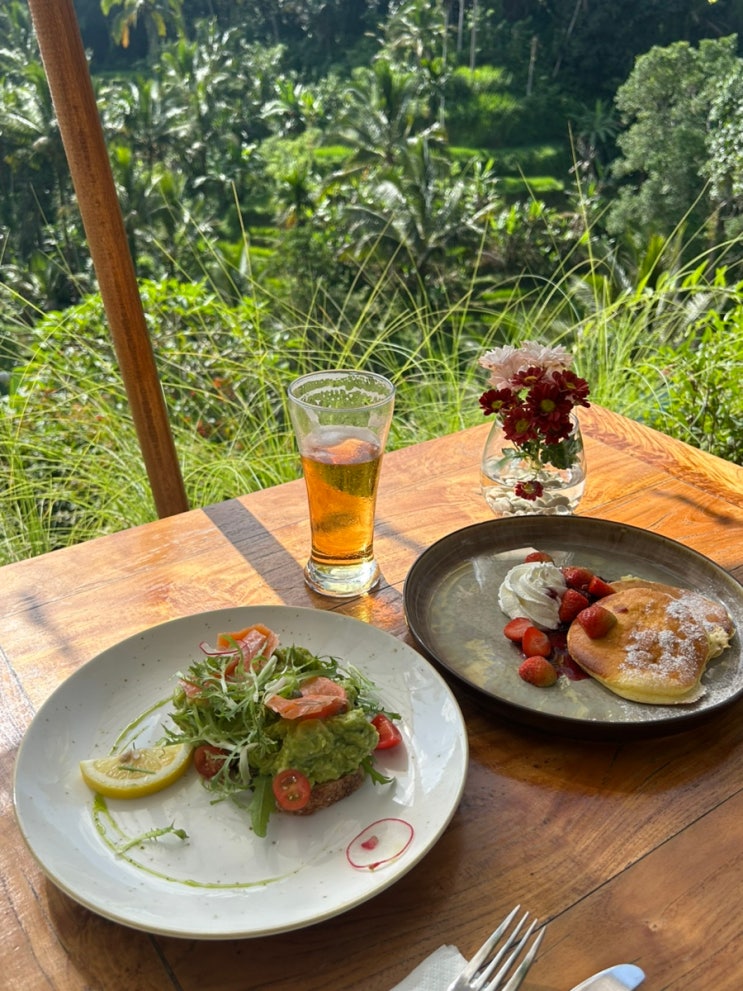 발리 우붓 뜨갈랄랑뷰 티스카페(Tis cafe) 아침메뉴 발리스윙 : 네이버 블로그