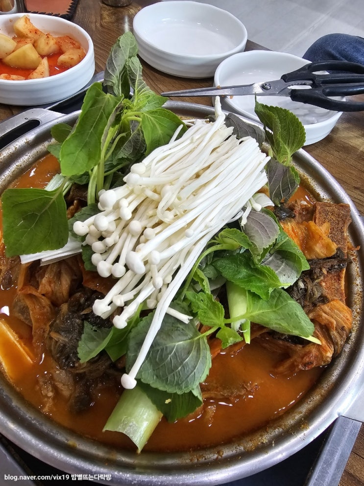 포항 양덕 맛집 아이랑 간 놀이방 식당 아리랑 감자탕 : 네이버 블로그