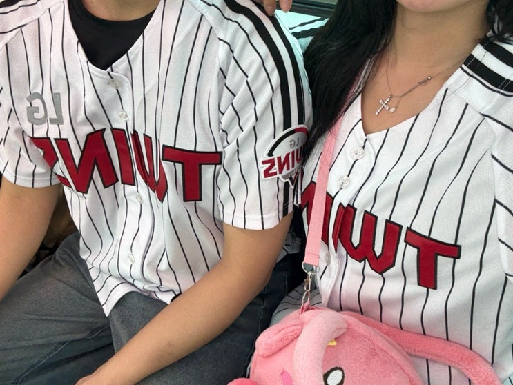 잠실야구경기장 주차 꿀팁과 주변 맛집 추천!! (10,000원에 계란후라이 2개 라면사리, 밥, 젓갈까지 주는 김치찌개 맛집) : 네이버 블로그