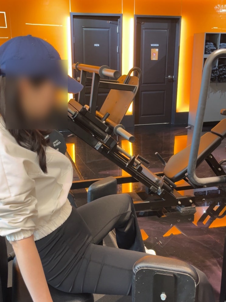 마곡 헬스장 pt 여성 스쿼트 엉덩이 운동 기구 사용법 : 네이버 블로그