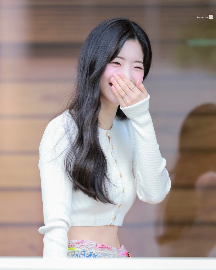 250522 트와이스 다현 비샵/ 인스타그램 : 네이버 블로그