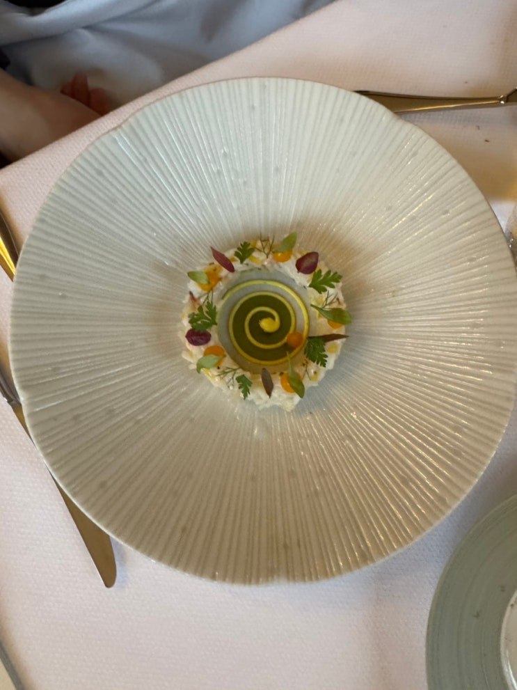 영국 콘월 미슐랭 스타 레스토랑 Acleaf (쉐프 Scott Paton) : 네이버 블로그