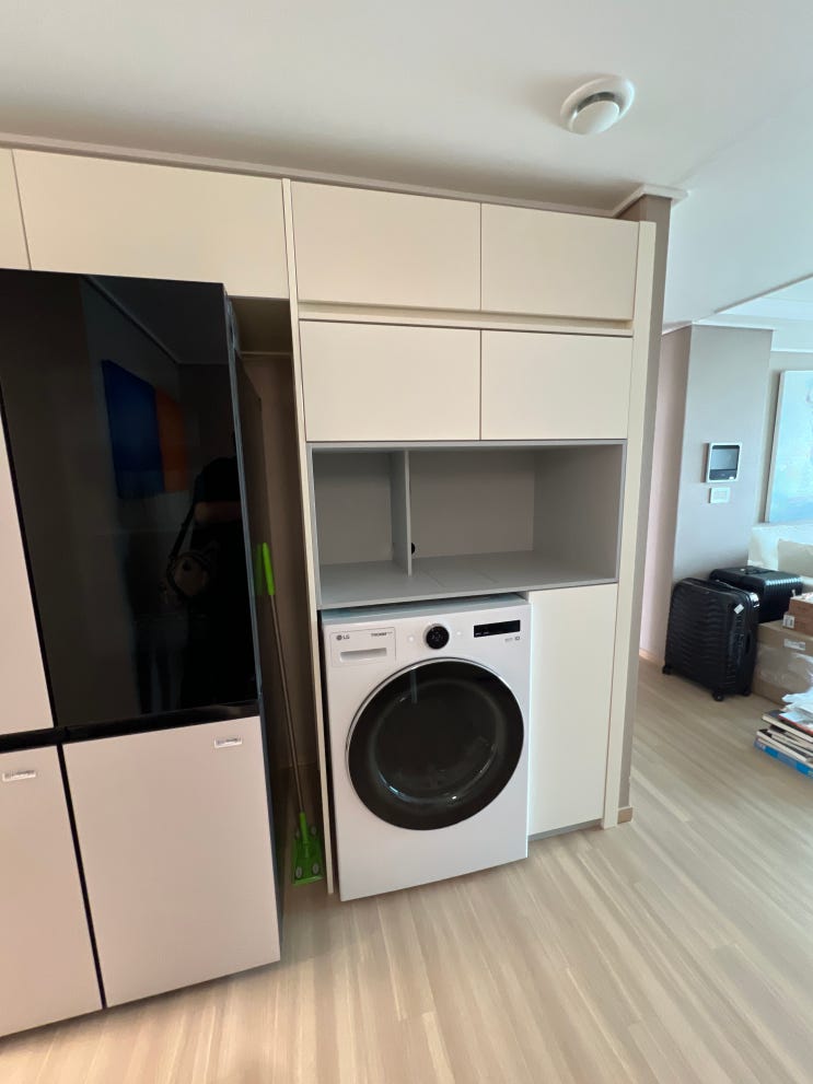 지축 냉장고장 스팀건조기 설치 후 맞춤 수납장 설치하기 : 네이버 블로그