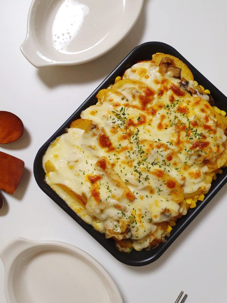 신혼밥상 1 zip. (닭볶음탕, 수육보쌈, 오븐피자, 제육볶음, 스팸김치찌개) : 네이버 블로그