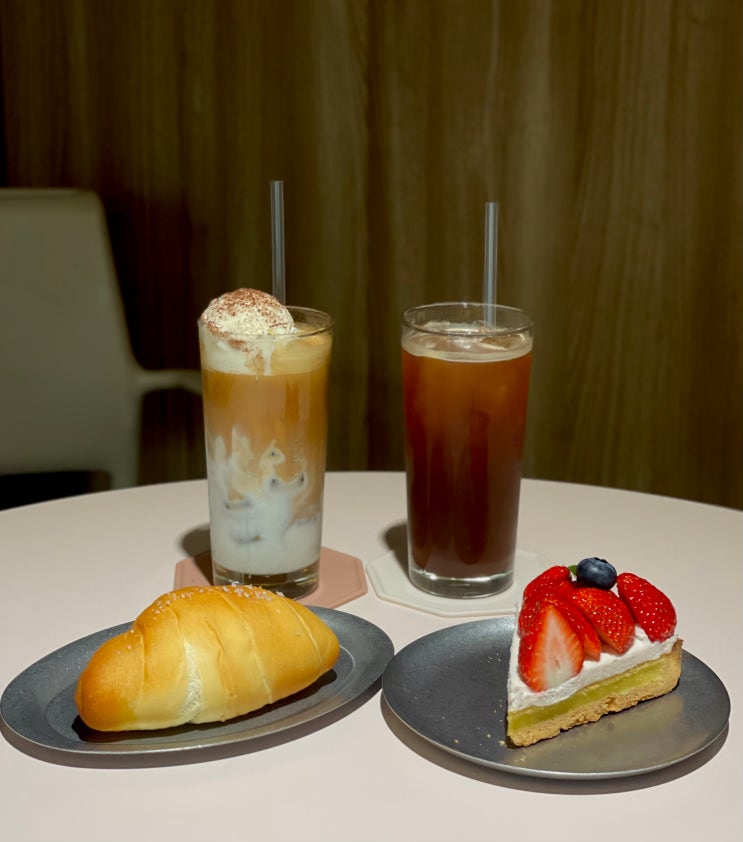 파주 운정 카페 오누테 ONUTE 디저트와 커피가 맛있는 카페 : 네이버 블로그
