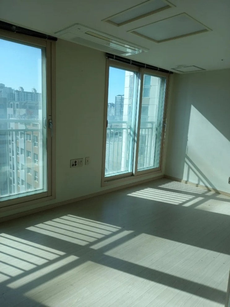 물려버린(안 팔리는) 원룸 도시형생활주택 근황(ft. 월세 폭등) : 네이버 블로그