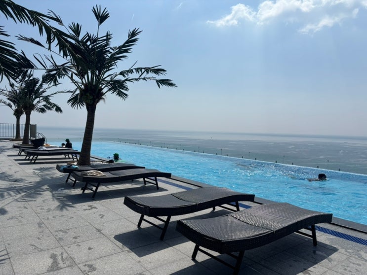 영덕 데이트 1박 2일 여행 루트 추천 | 파나크 리조트, 강구항 영덕 대게 동광어시장 가격, 대명 리조트 숙소 수영장 조식 ...