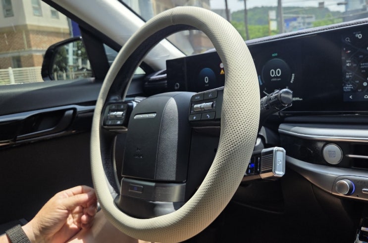 그랜저 GN7 하이브리드 열선 가능한 타공 핸들커버 : 네이버 블로그