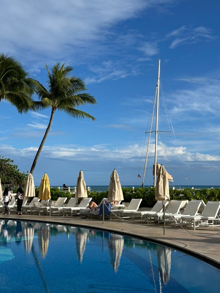 하와이 신혼여행 숙소 할레쿨라니 대만족 찐후기 / 부분 오션뷰, 수영장, house without a key, 조식 : 네이버 블로그