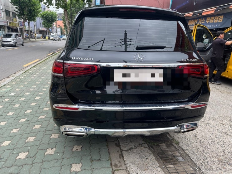 마이바흐 GLS600피렐리 타이어 한대분 교환 : 네이버 블로그