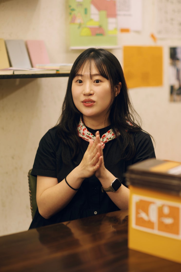 안녕하세요. 책방 '시행과 착오' 입니다, 이현지 : 네이버 블로그