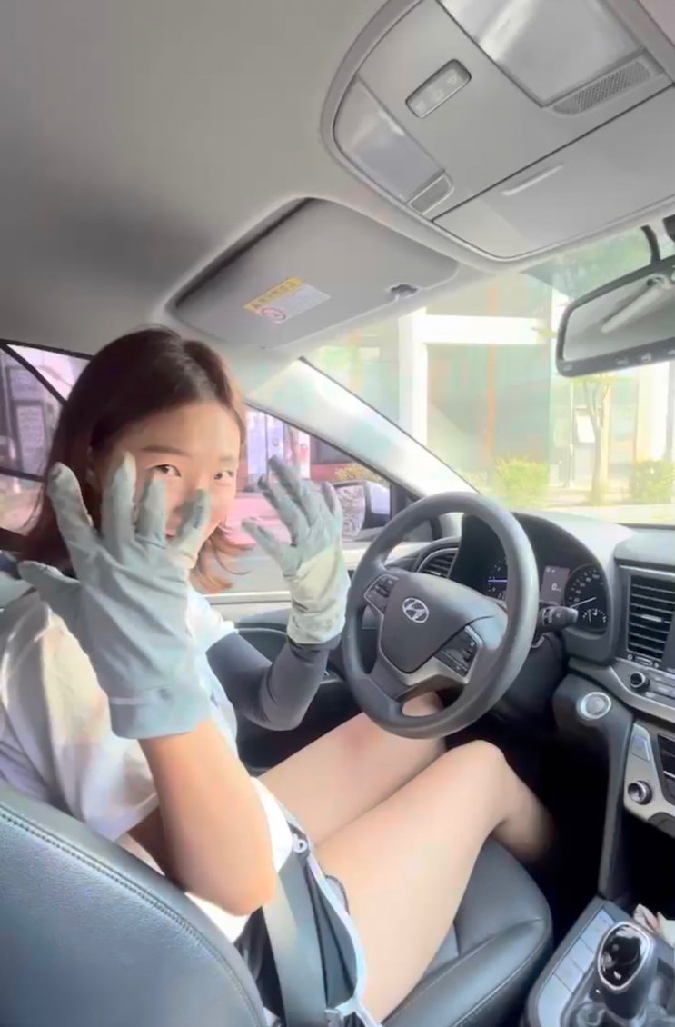 시험 끝나고 수업 없는 날 수학쌤은 뭐할깡~? >.