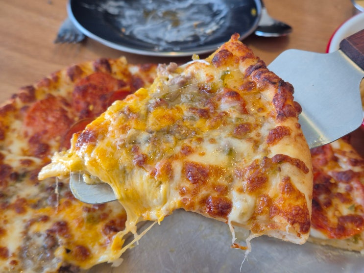 울산 삼산 밥집 감성 가득 담긴 신상 피자 맛집 oooa : 네이버 블로그