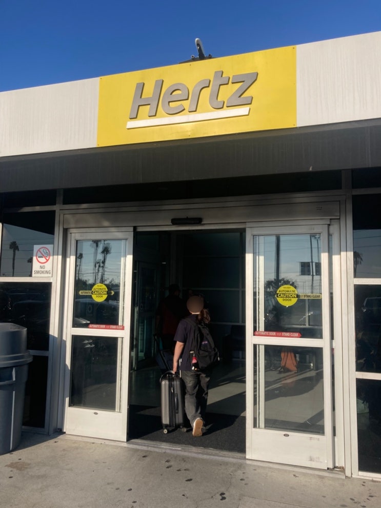 허츠렌트카 솔직 후기, LA여행, LAX공항에서 가는 방법, 렌트카 보험, 오일 가격, 반납 : 네이버 블로그