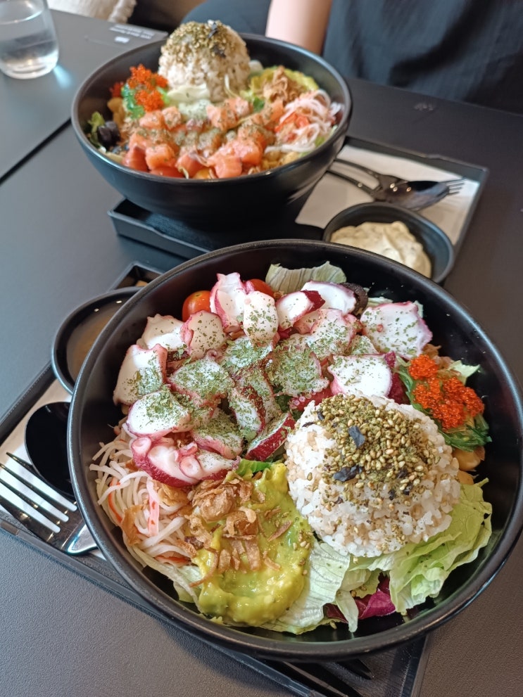 호치민 타오디엔 포케 샐러드 BLACK RUMOR 블랙루머 : 네이버 블로그