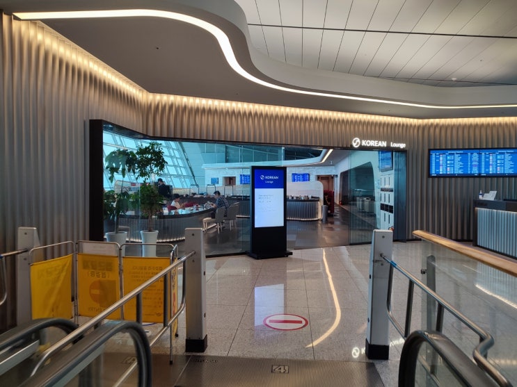 중국동방항공 China Eastern Airlines MU5042 2025.07 (2) : 네이버 블로그