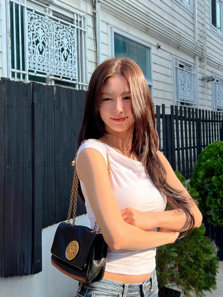 250802 아이들 미연 (noodle.zip) 인스타그램 : 네이버 블로그