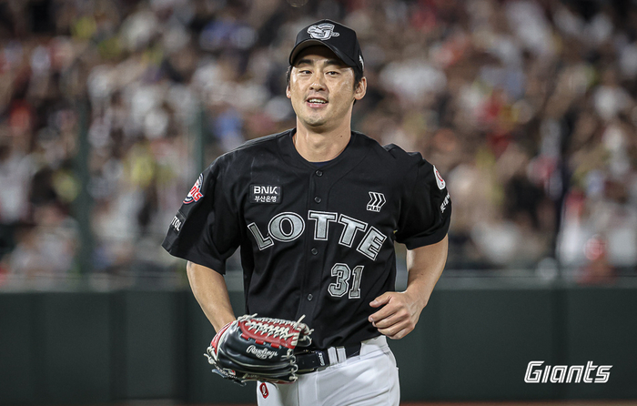 'KBO 통산 홀드 2위' 아직 롯데 소속이지만 2군에서도 보이지 않는, 롯데 진해수(KBO) : 네이버 블로그