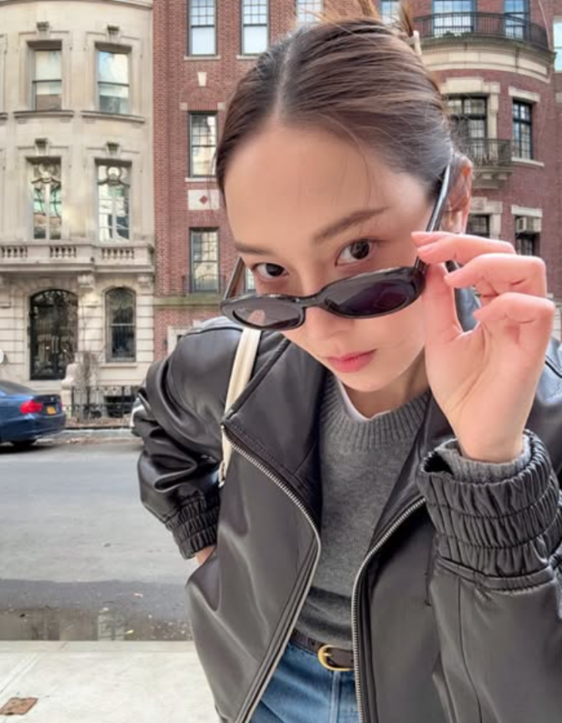 레이벤의 트렌디한 선글라스, ‘RB4441’ ‘RB4457’ 제시카 착용 : 네이버 블로그