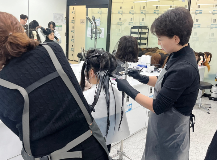 용인미용학원 이용사 자격증과 미용사 자격증 차이 에 따른 취업 및 창업 경로 : 네이버 블로그