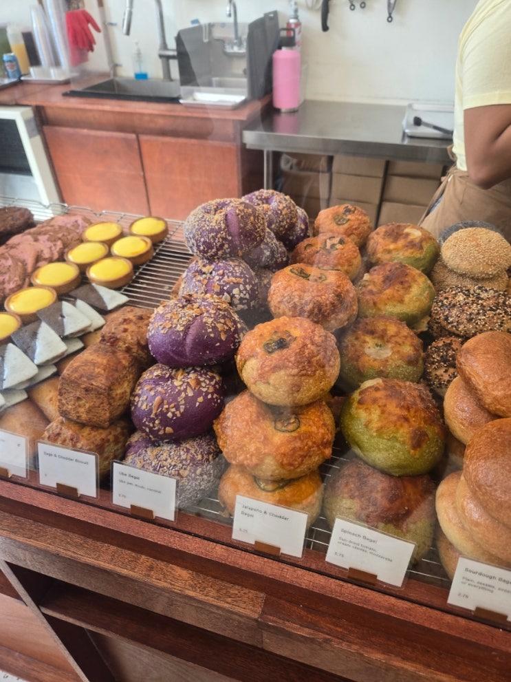 괌 투몬 아침 맛집 Frances bakehouse 빵집 후기 : 네이버 블로그