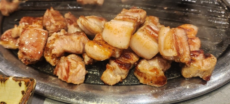 꿉당 잠실방이점 솔직후기｜삼겹살·목살 맛집, 트러플 짜파게티까지 : 네이버 블로그