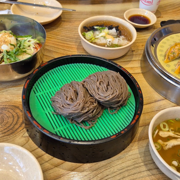 부평 점심 메뉴 고민될때 청실홍실 모밀국수와 김치만두 후기 : 네이버 블로그