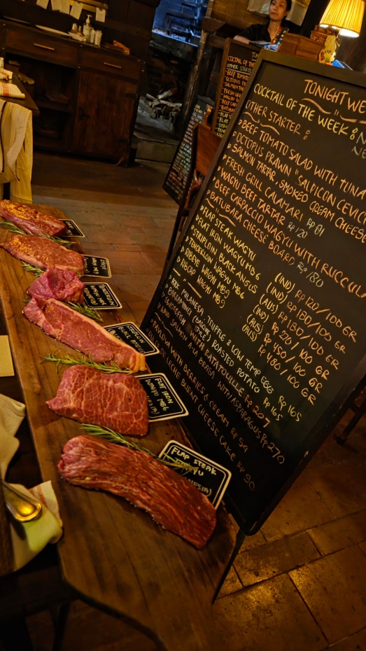 발리 우붓 로맨틱 스테이크 맛집 - 바투바라 우드 파이어 Bali Ubud Batubara Wood Fire : 네이버 블로그
