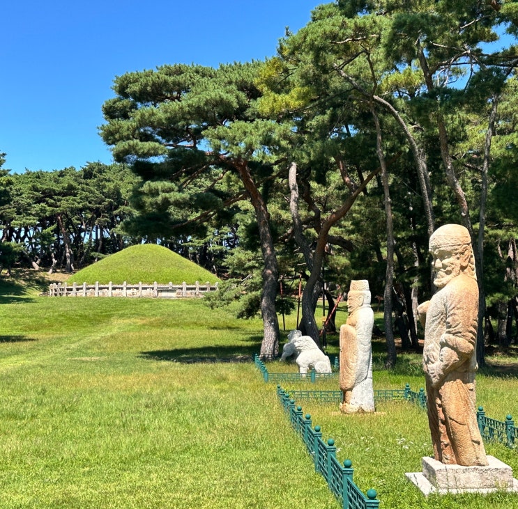 경주 근교 가볼만한곳 괘릉이라 불리는 원성왕릉 유적지 추천 : 네이버 블로그