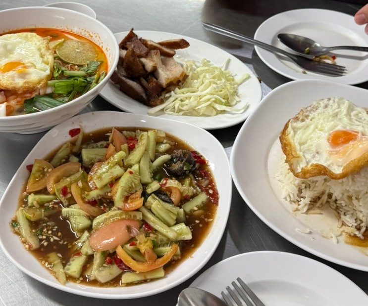 방콕 로컬 맛집 Jaekoy 똠얌꿍 라멘, 항정살 구이 추천! : 네이버 블로그