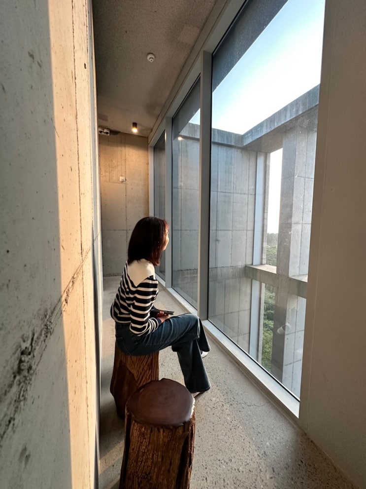 콩치노 콩크리트 Concino Concrete : 임진강 윤슬을 볼 수 있는 파주음악카페(주말후기) : 네이버 블로그