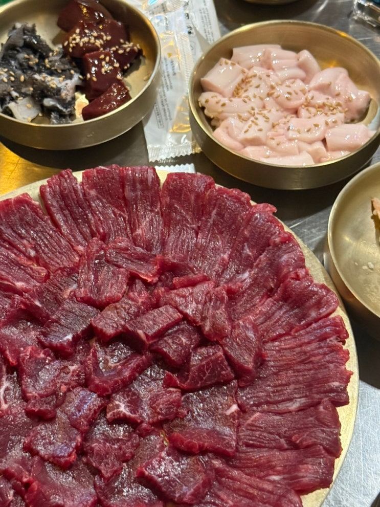 대구 동대구역 근처 주말 도축 뭉티기 등골 맛집, 봉화생고기 동대구역점 : 네이버 블로그