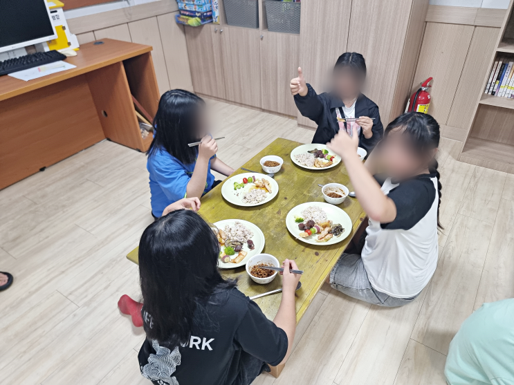 🍴 9월 9일 민들레 석식 – 맛있고 즐거운 특식 시간 : 네이버 블로그