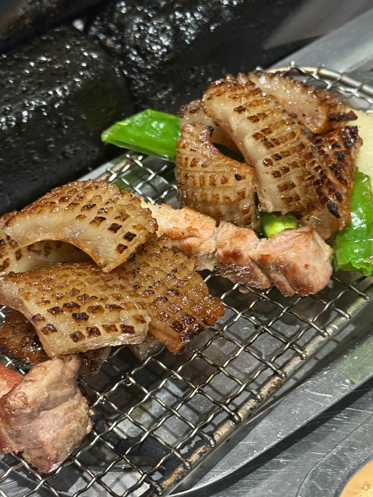 잠실 석촌호수 송리단길 맛집 본디 잠실본점 돼지갈비 돼지껍데기 대박! : 네이버 블로그