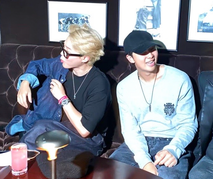 [사진] 방탄소년단(BTS)ːRM, 지민 w/ K11 아트 파운데이션 설립자 에이드리언 청 Adrian Cheng - 《더 문파 ...