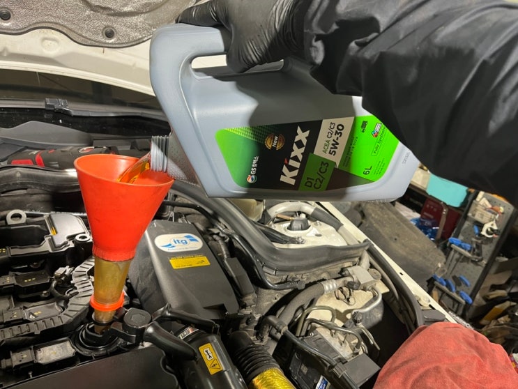 벤츠 W204 C200 - 엔진오일 : 네이버 블로그